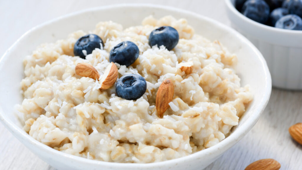Snacks and Breakfast Healthy Oats Recipes For Weight loss